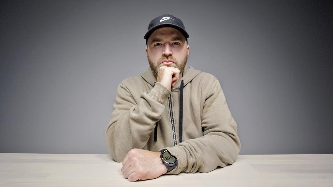 Unbox Therapy | TV Time