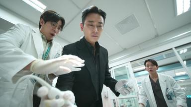 The Trauma Code: Heroes on Call | TV Time